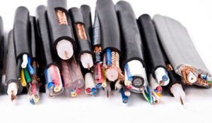 La Différence Entre Un Fil Électrique Et Un Câble Électrique